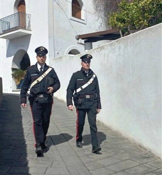 Isole Eolie.Controlli straordinari dei carabinieri - Il Cittadino di ...